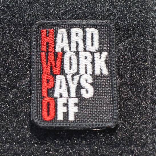 Patch Hard Work Pays Off (HWPO) red - small - WORKOUT.EU