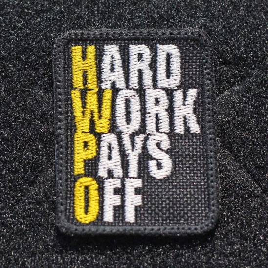 Velcro patch Hard Work Pays Off (HWPO) yellow - small - WORKOUT.EU