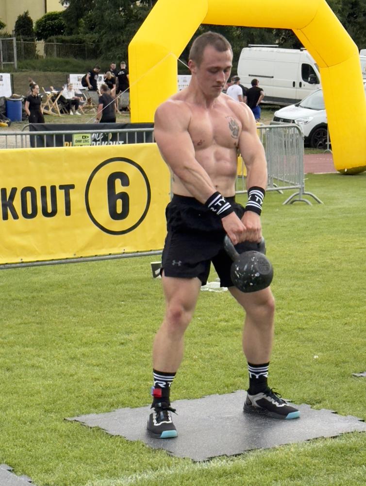 Socks TYR Crew - white/black - WORKOUT.EU